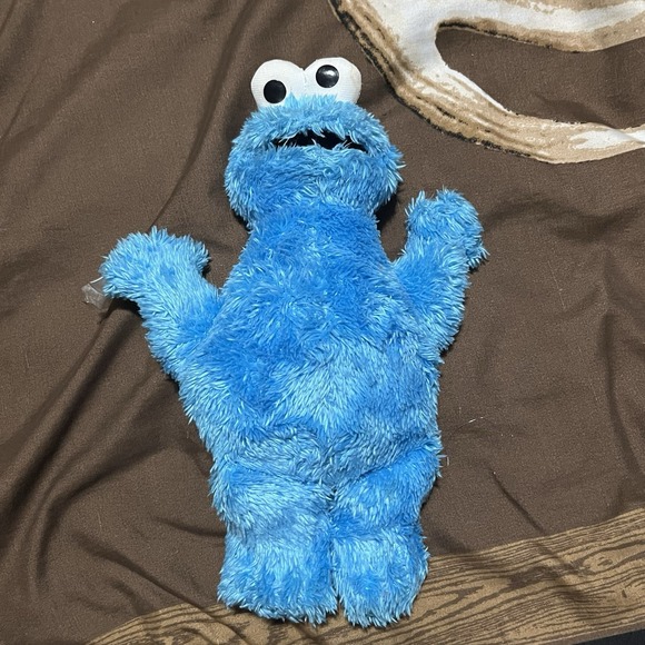 Hasbro | Toys | Hasbro Sesame Street Cookie Monster 23 Soft Plush ...